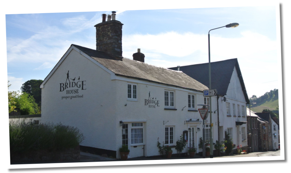 Restaurant & Accommodation in Bampton, Devon | Bridge House